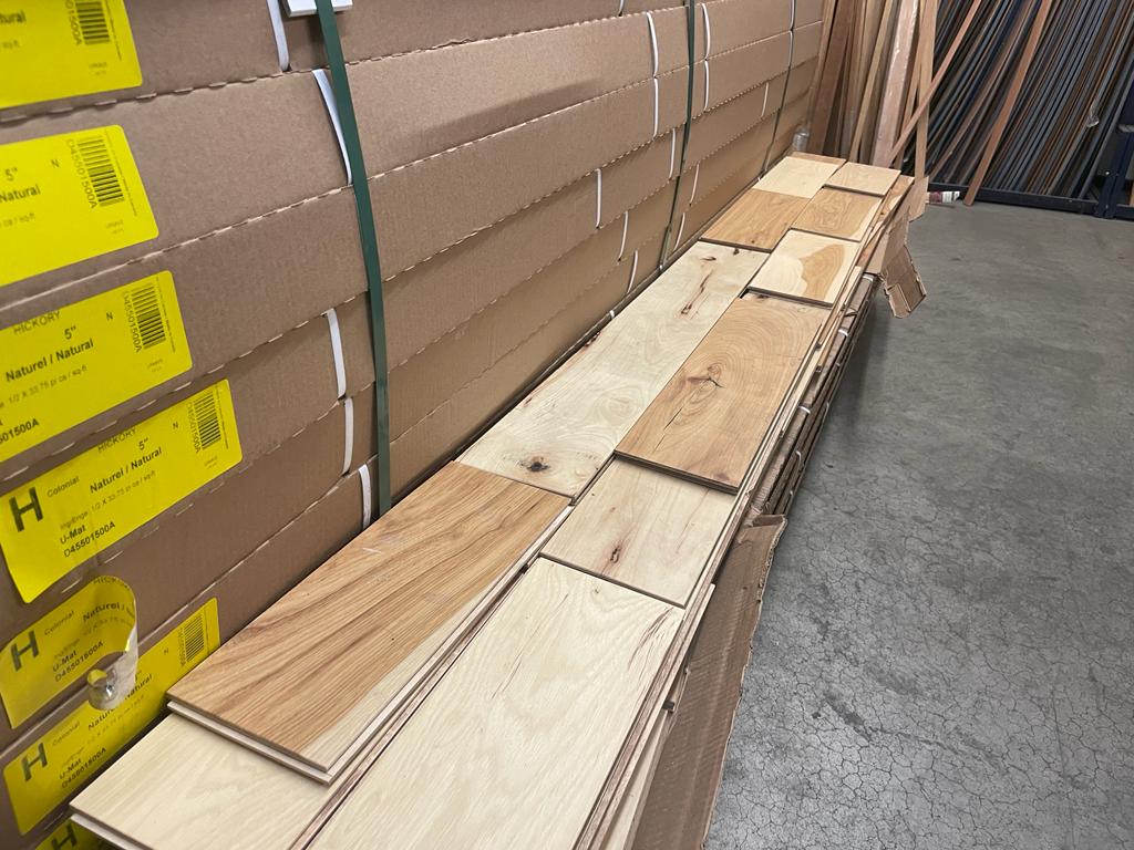 Engineered - Hickory - 5 Inch, 1/2, 3mm Wear Layer - Colonial - Natural ...